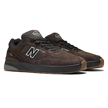 Tenisky New Balance Numeric Andrew Reynolds 933 brown | Snowboard Zezula